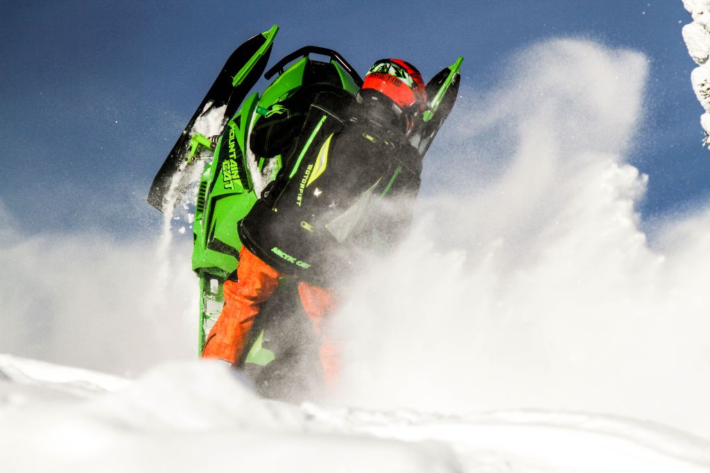 Video: Sledding in Fernie, BC