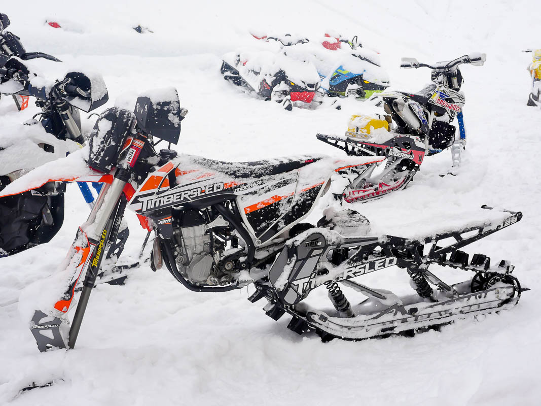 Timbersled ARO 3 vs RIOT-2 | Mountain Sledder