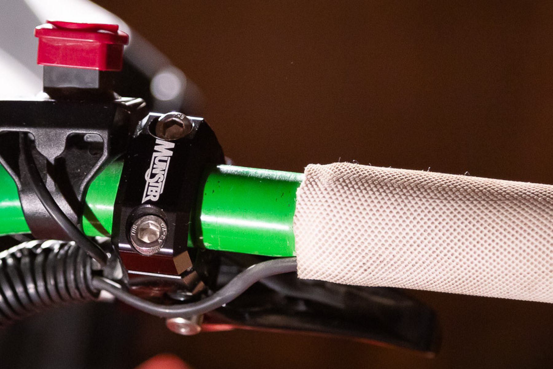 Munster Finger Throttle Review Banner | Mountain Sledder