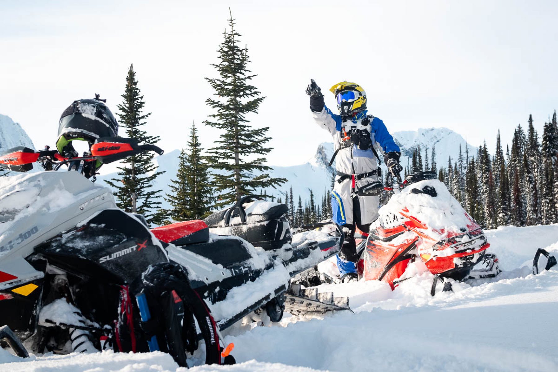 VIDEO – 2021 Ski-Doo Summit Expert 850 Turbo Review